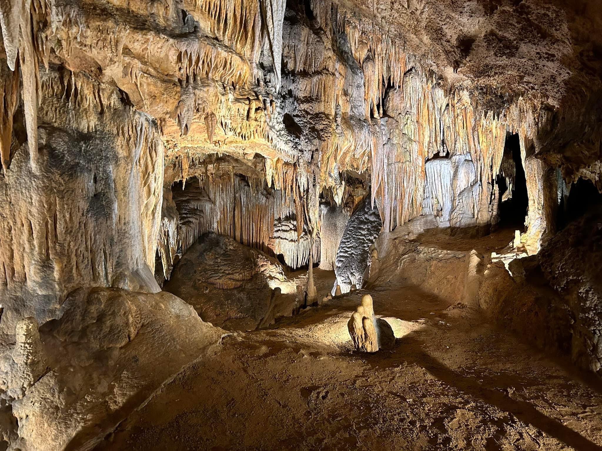 Luray Caverns – Off The Trails: A Hiker's Guide to the Outdoors